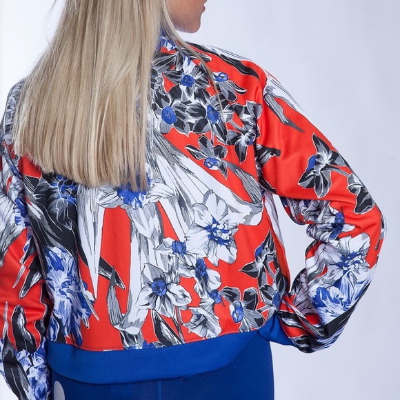 Nike | Jackets & Coats | Nike Floral Hyper Femme Side Stripe Track ...